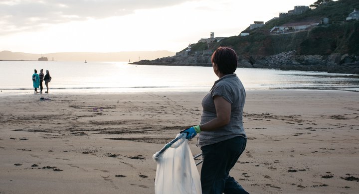 Beach cleans | What you can do | Marine Conservation Society